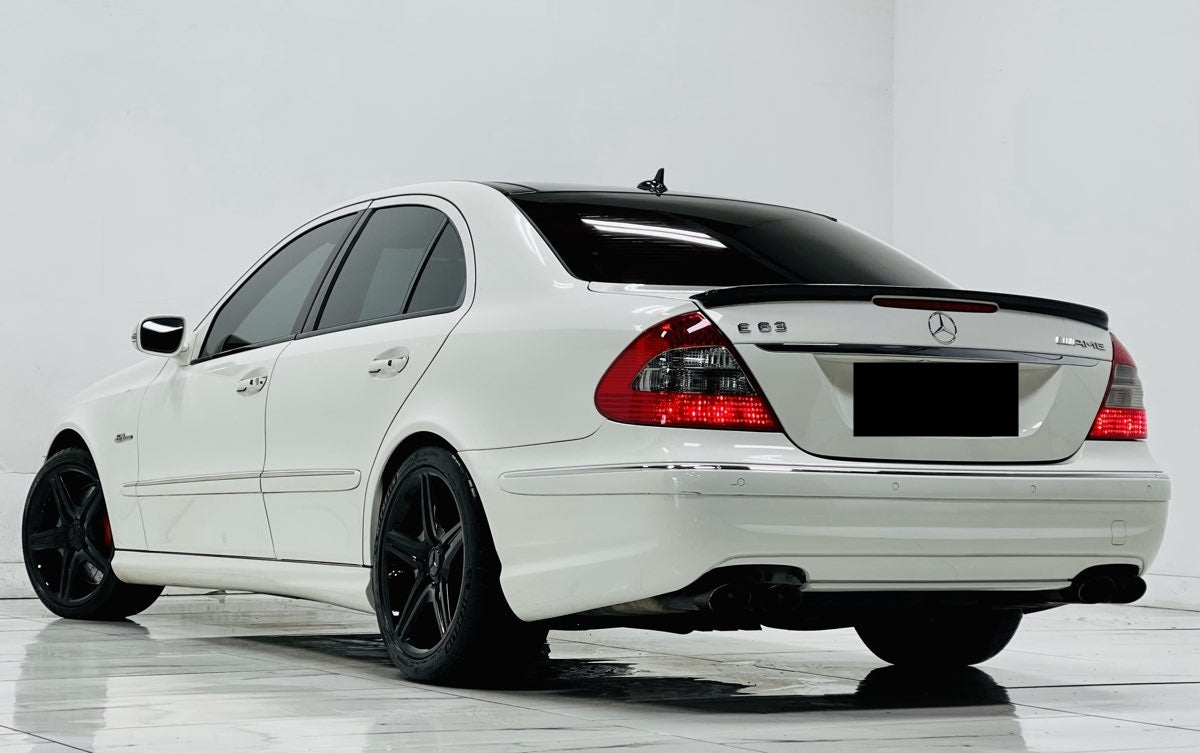 Mercedes Benz E-Class W211 - E63 AMG Style Rear Boot Spoiler Lip ...