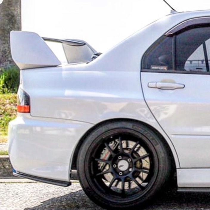 Mitsubishi Lancer Evolution 9 - Rear Pods (DAMD STYLE) | ELITE GARAGE